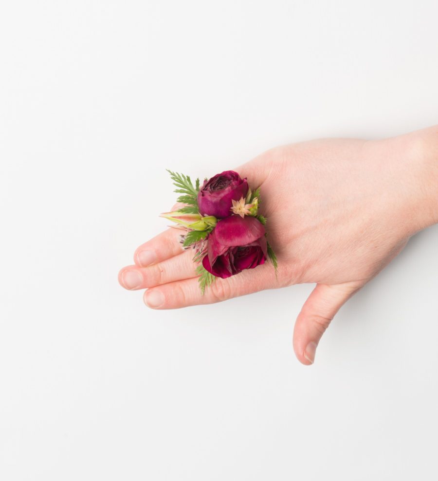 LIVING RING - Bartz Viviano Flowers & Gifts